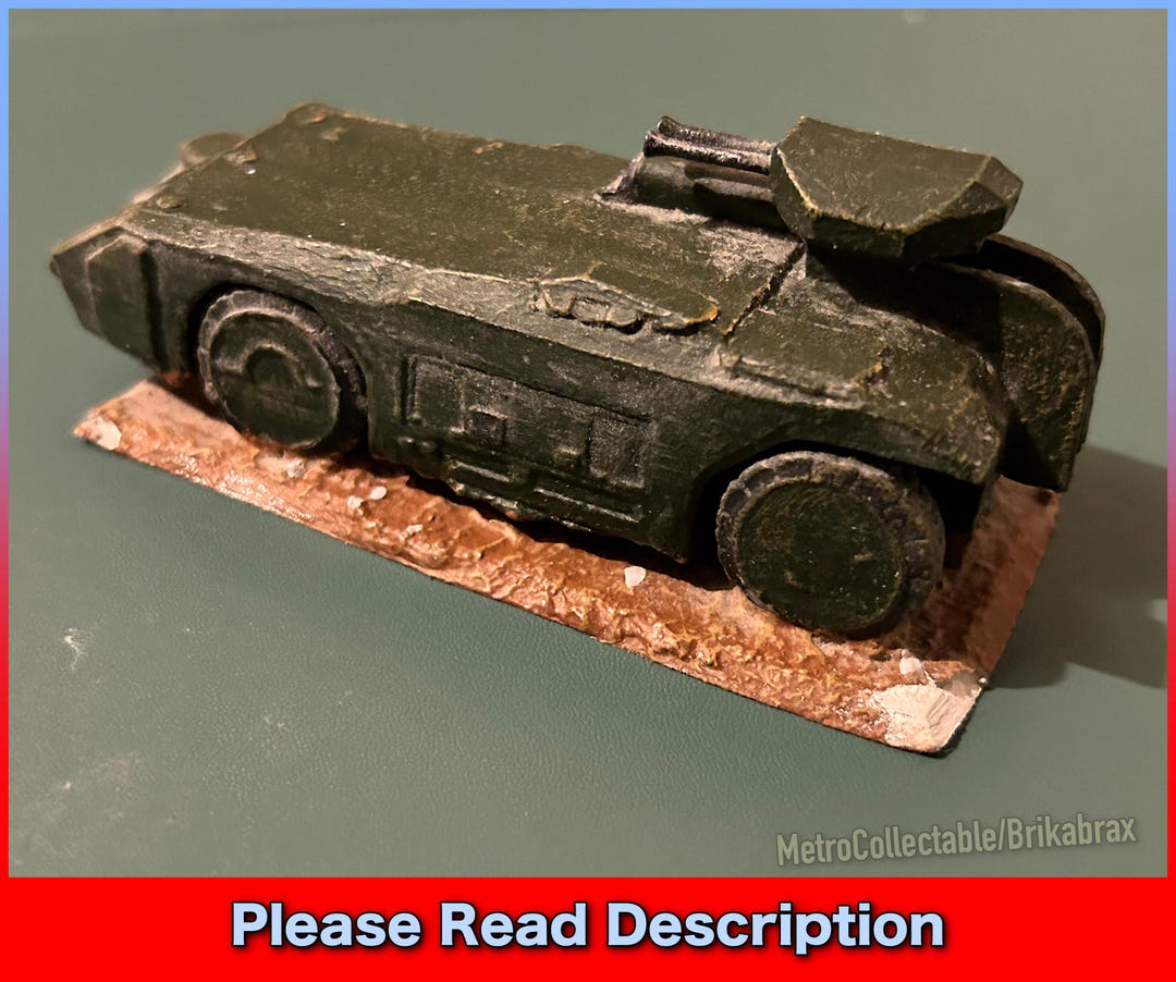 Small Custom Made Vintage Aliens APC M577 Armored Personnel Carrier ...