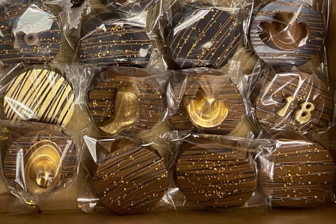 Cowboy/ Western Chocolate Covered Treats Custom Made - Etsy