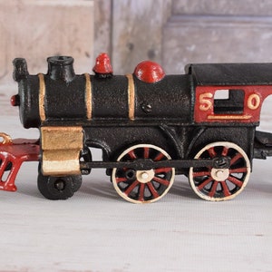Antique Train Cast Iron Model - Toy Cast Iron Old School Train ...
