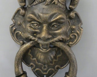 Monumenal 20kg Cast Iron Door Knocker Monster Art Nouveau Style Gift ...