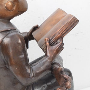 Bronze Statue Frog Reading Book - Amazing Garden Statue - Funny Bronze ...