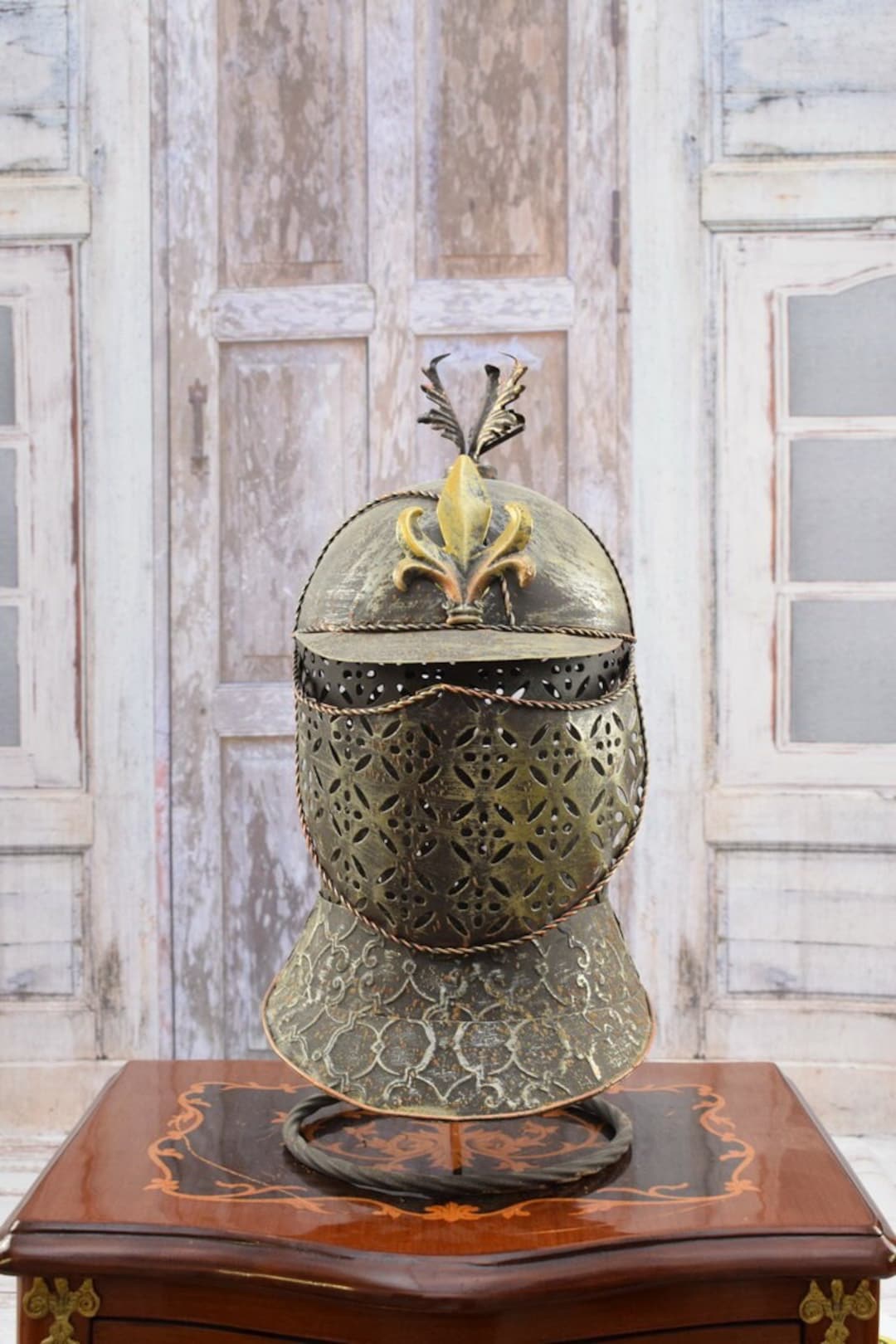 Vintage Knight's Visor Metal Statue - Castle Decor (18.5 Inch) - Etsy