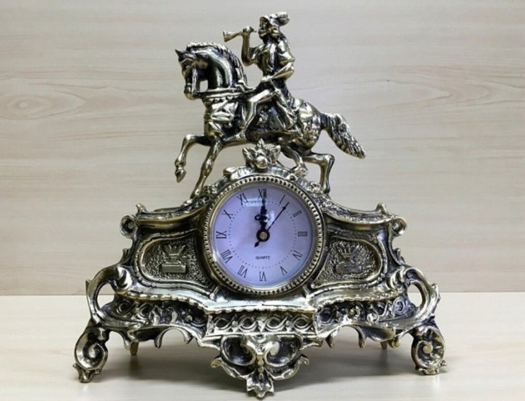 Luxury Brass Table Clock With Hunter on Horse Fireplace Clock Art ...