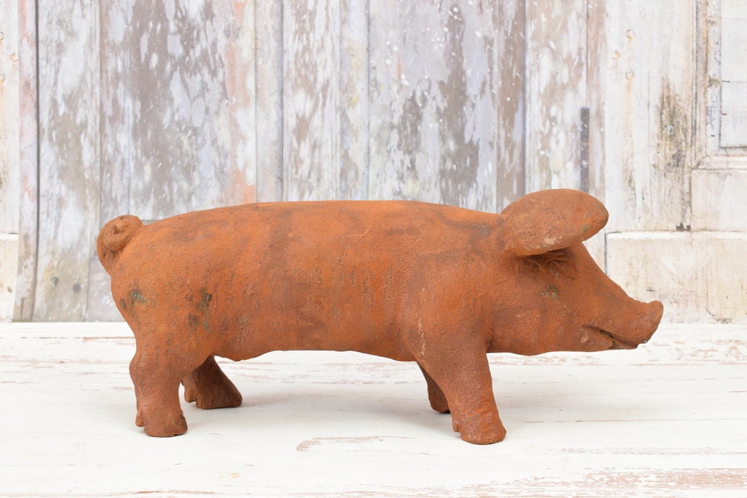 Cast Iron Funny Pig - Rustical Figurine Pig - Home and Garden Sculpture ...