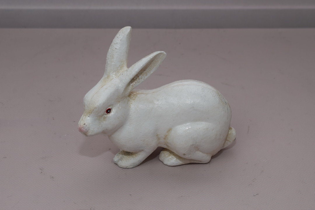 Cast Iron White Rabbit Statue - Amazing Hare Animal Sculpture - Elegant ...