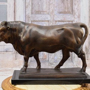 Very Large Bull Bronze Statue - Solid and Heavu Sculpture Bull - Art ...