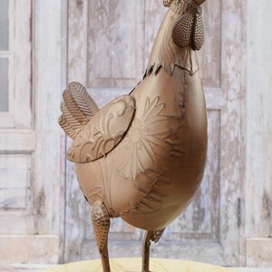 Iron Hen Figurine - Figure Sculpture Hen - Garden Statue - Gift Idea ...