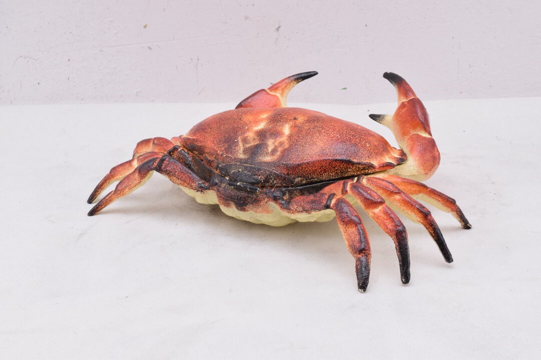 Amazing Casket Crab Cast Iron Crab Sculpture Amazing Figurine Cast Iron ...