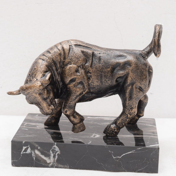 Cast Iron Bull Statue - Etsy