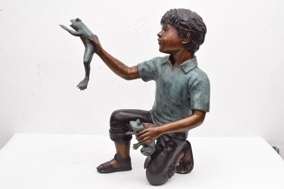 Bronze Statue Boy With Frog - Amazing Garden Statue - Young Boy With ...