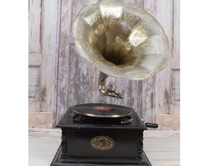 Nostalgic Gramophone - Silver Black Phonograph New Working - Record ...
