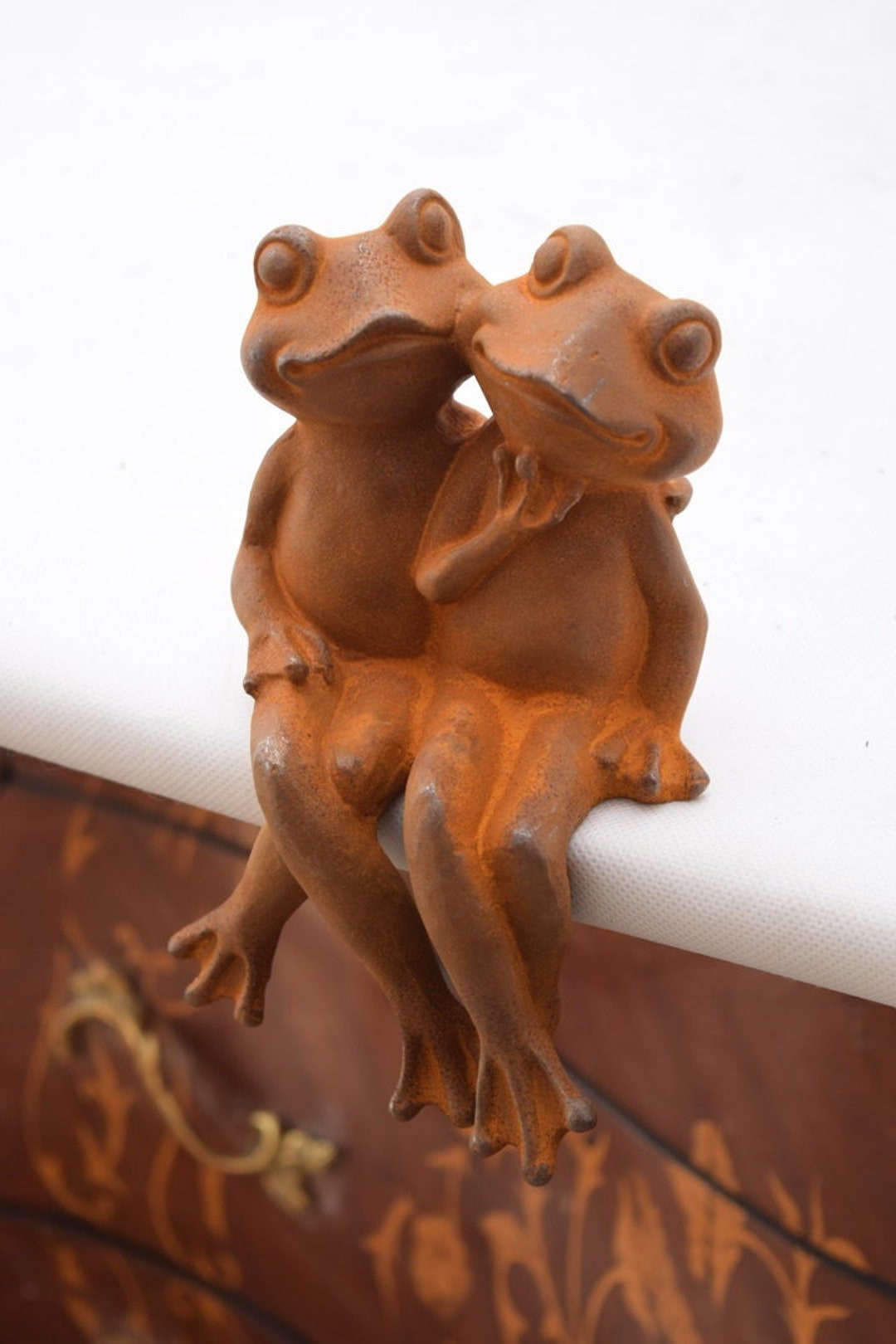 Cast Iron Frogs in Love - Couple in Love - Couple of Frogs - Love ...