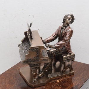 Fryderyk Chopin Playing Piano - Figurine in Elegant Wooden - Pianist ...
