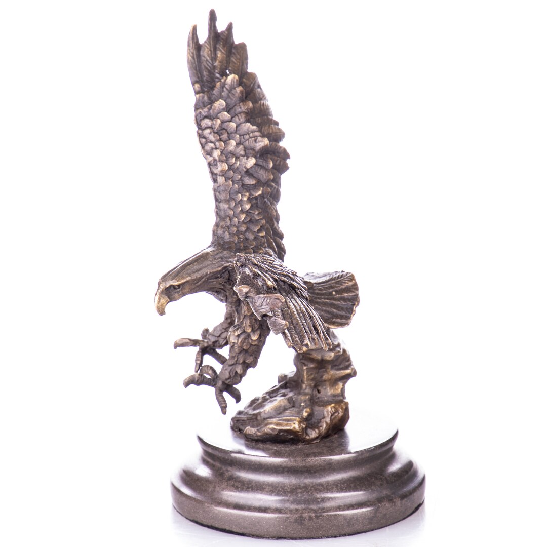 Attacking Eagle Bronze Eagle Statue Sculpture Figurine Eagles Home and ...