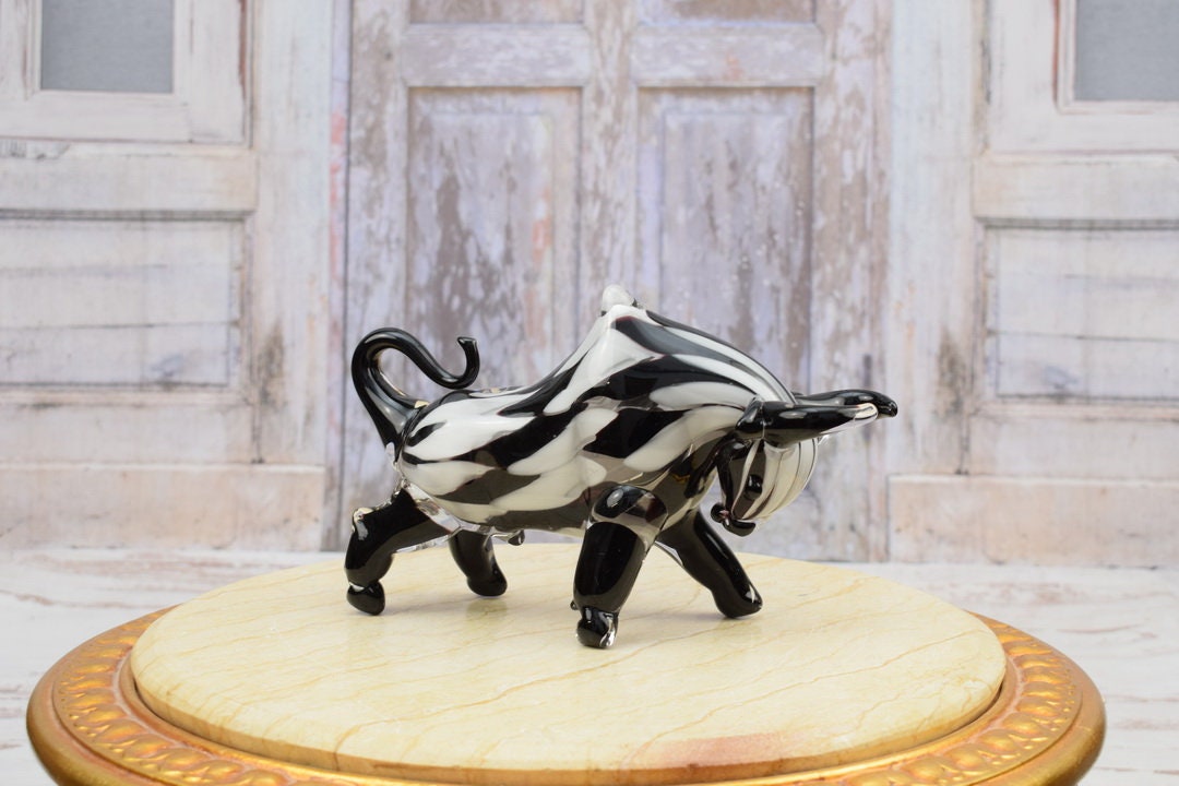 Big Handcrafted Murano Glass Bull Statue - Black and White Bull ...