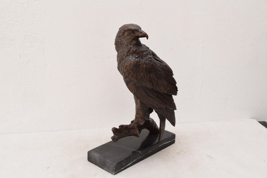 Large Eagle Bronze Statue - Realistic Bronze Buzzard Figurine on Marble ...