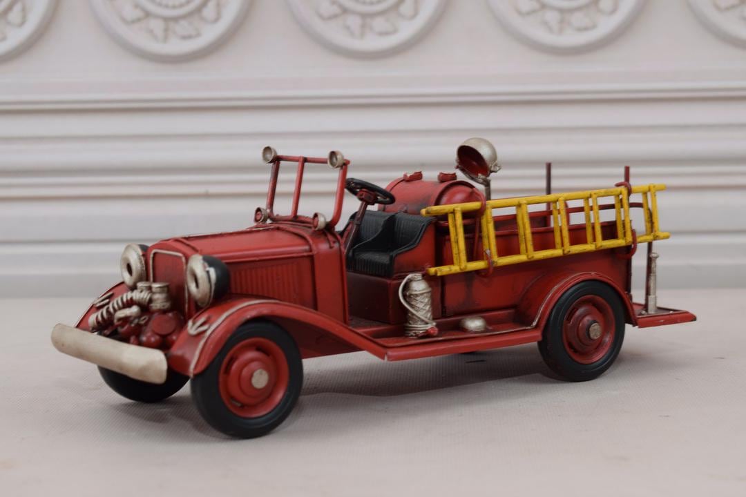 Vintage Fire Brigade - Red Car Old Metal Model - Gift Idea for ...