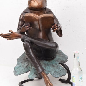 Bronze Statue Frog Reading Book - Amazing Garden Statue - Funny Bronze ...