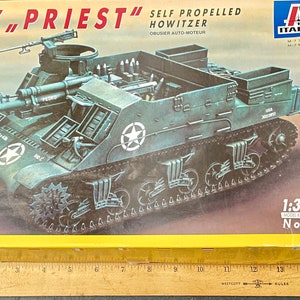 Italeri M7 Priest Self Propelled Howitzer No. 206 1:35 Model Kit open Box - Etsy