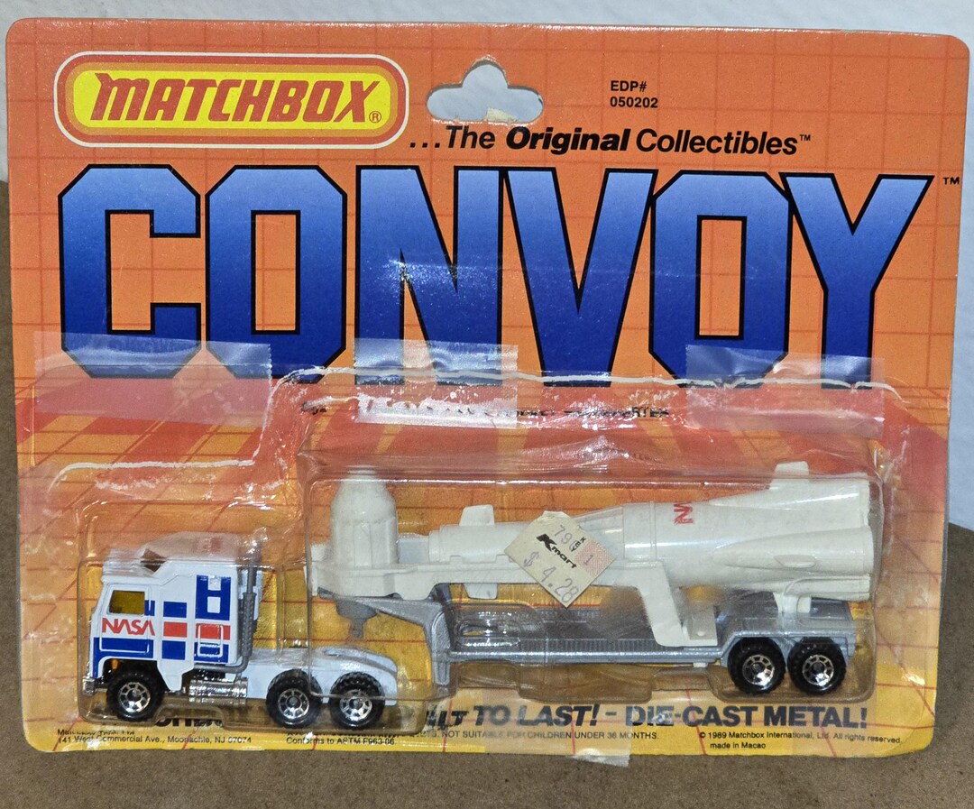 Vtg 1989 Matchbox Convoy Kenworth NASA Rocket Transporter CY-2 (card ...