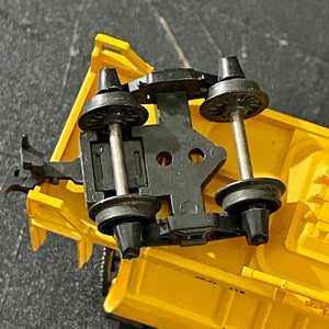 Tyco HO Scale shell Plastics Center Flow Hopper Freight Train Car ...