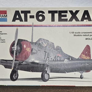 Vtg 1979 Monogram 5306 1:48 AT-6 Texan Plane Military Aircraft Plane ...