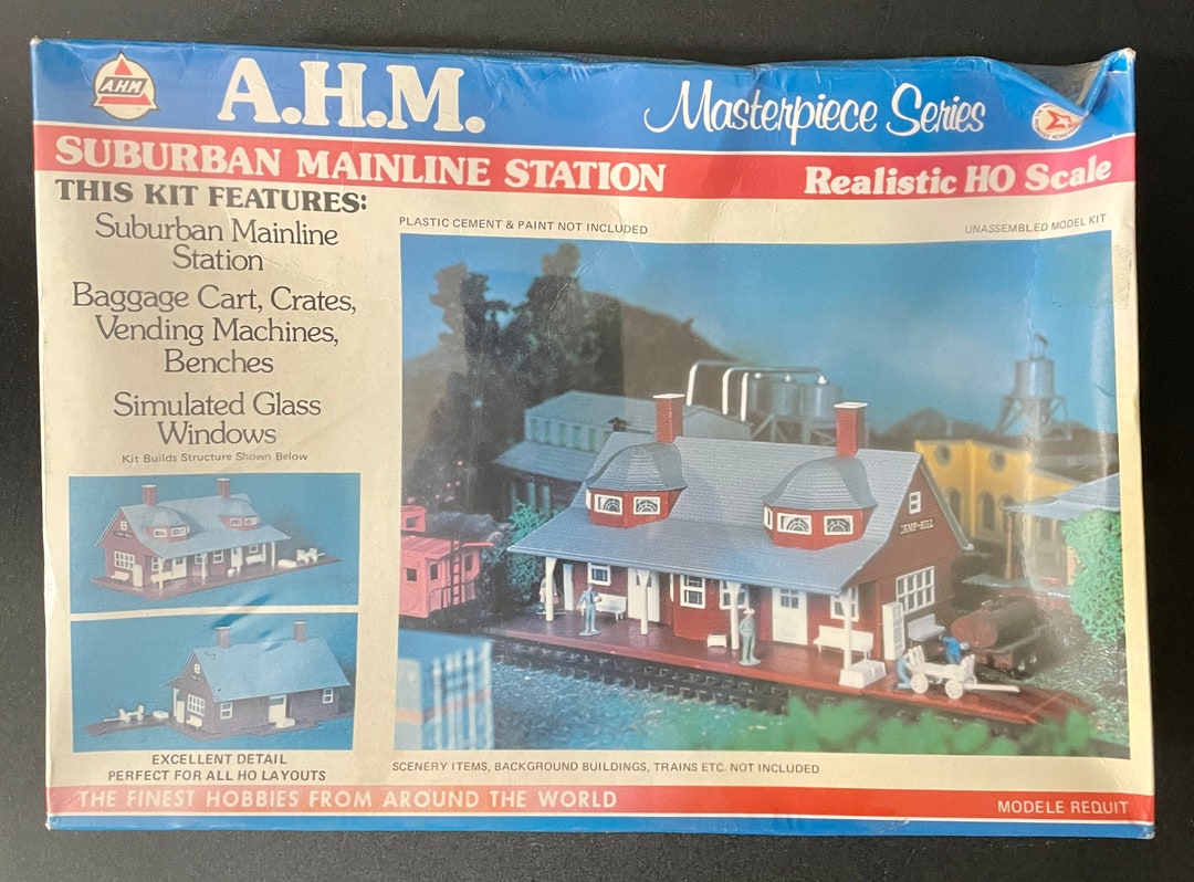 AHM HO Scale Suburban Mainline Station Plastic Model Kit #5735 Sealed ...