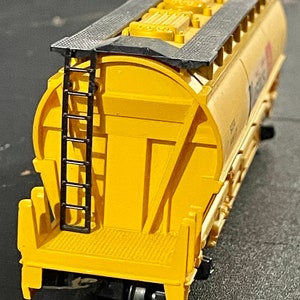 Tyco HO Scale shell Plastics Center Flow Hopper Freight Train Car ...