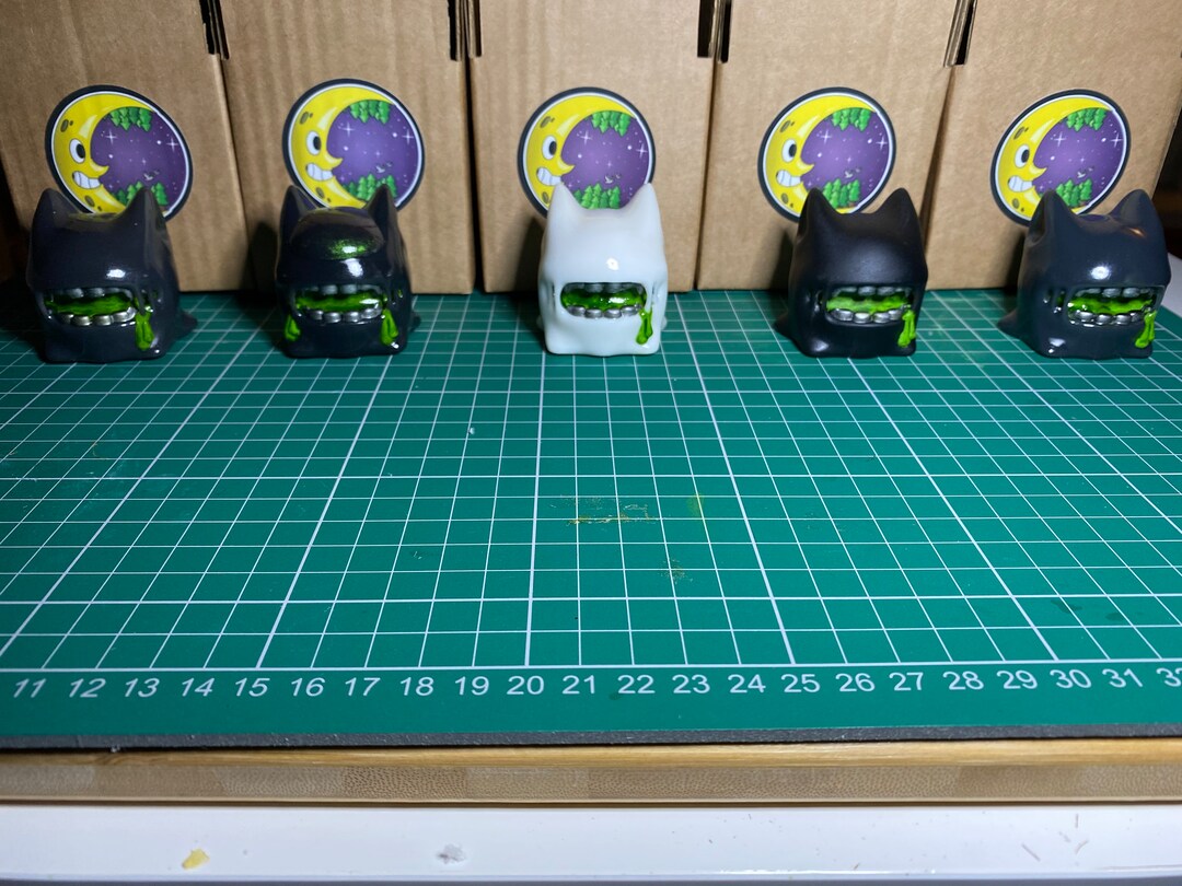 Xenomorph Slugs Blind Box - Etsy