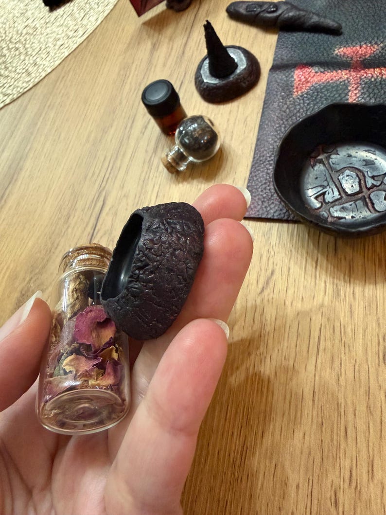 Unikat Reise Altar Set für Lilith Hexen Starter Kit Satanic Travel ...