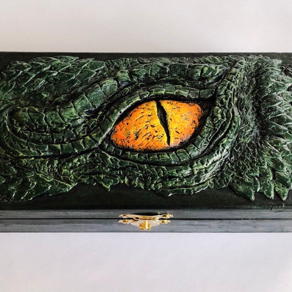 Dragon Eye Box - Etsy