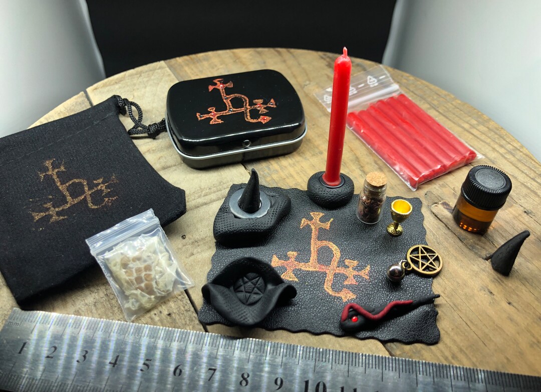 Lilith Mini Pocket Travel Witch Altar Travel Altar for Witches Little ...