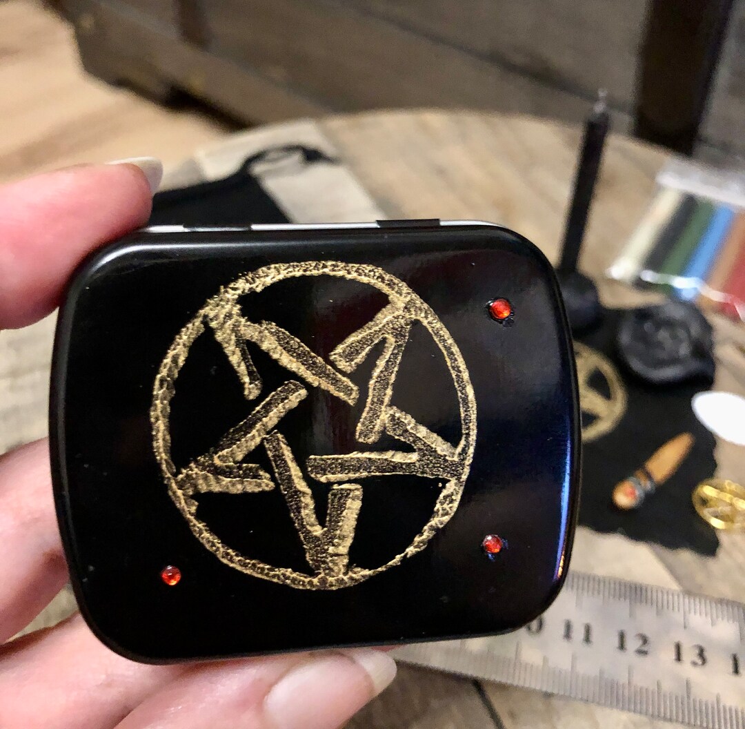 Mini Travel Altar for Witches Pentagram Pentagram Pentagram Gold Pocket ...