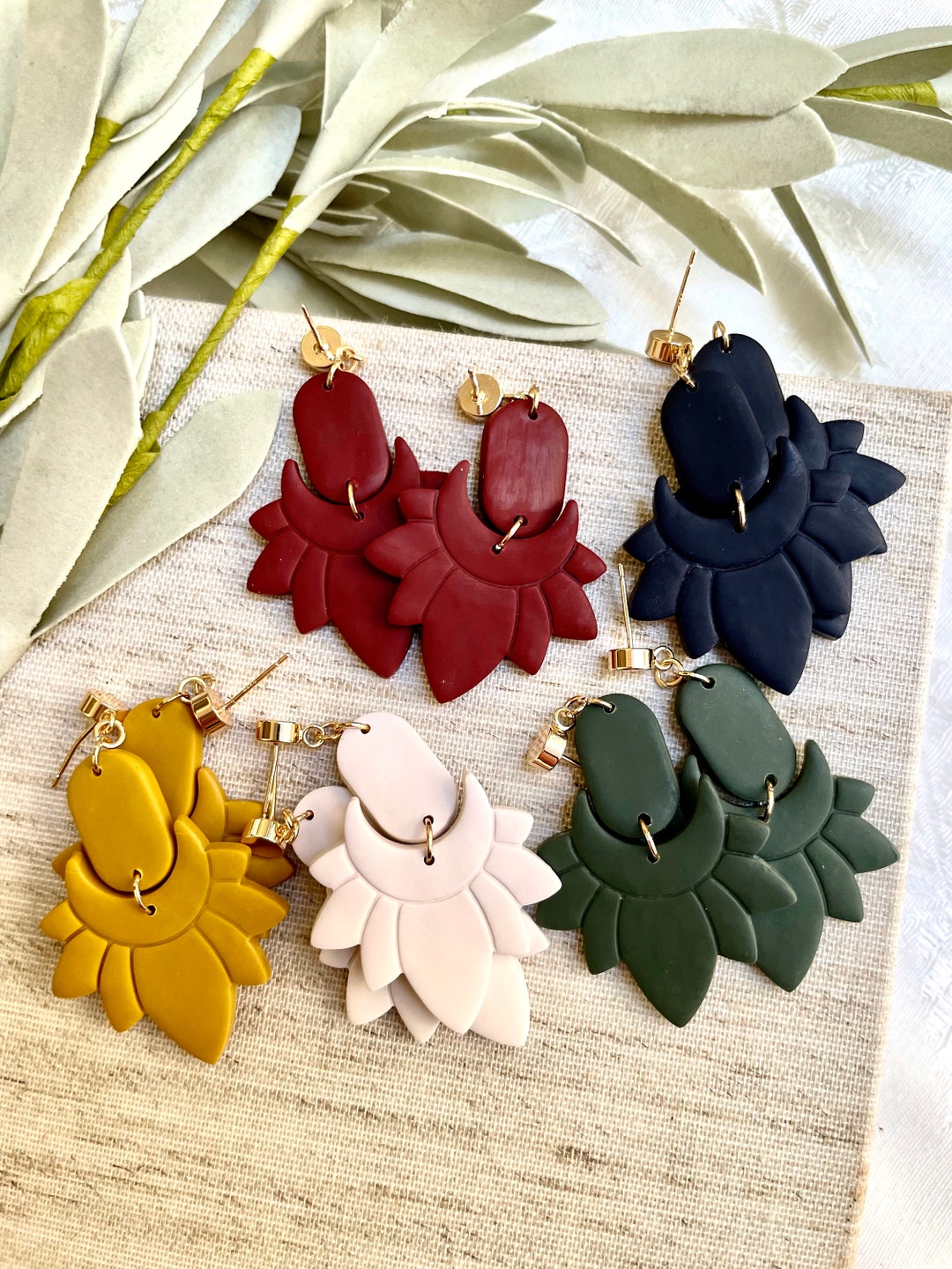 Sundrop Dangle in Collegiate Colors - Etsy