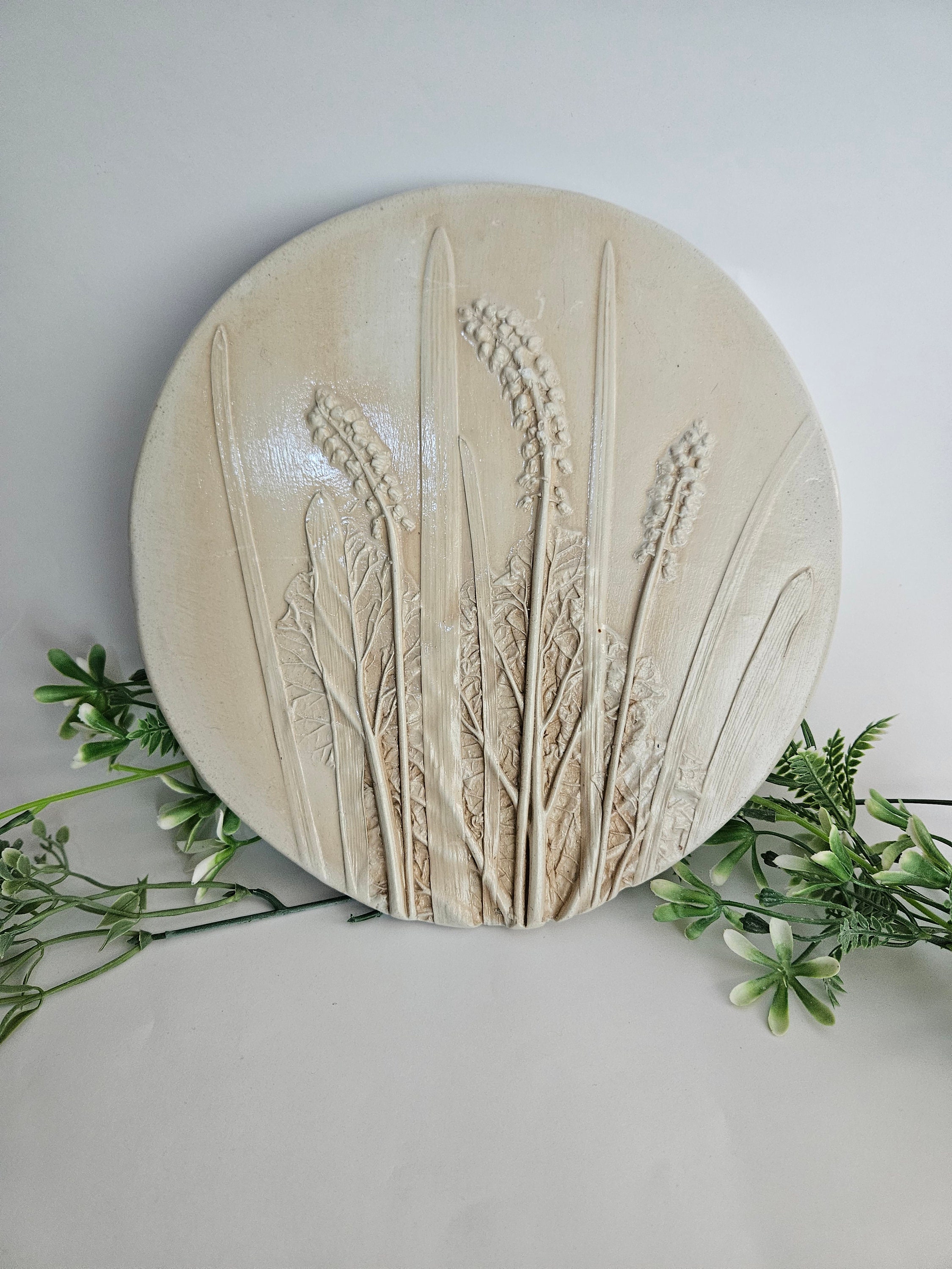 Gypsum Wall Art for Decor. Sculptural Flowers Perfect Choice for Your ...