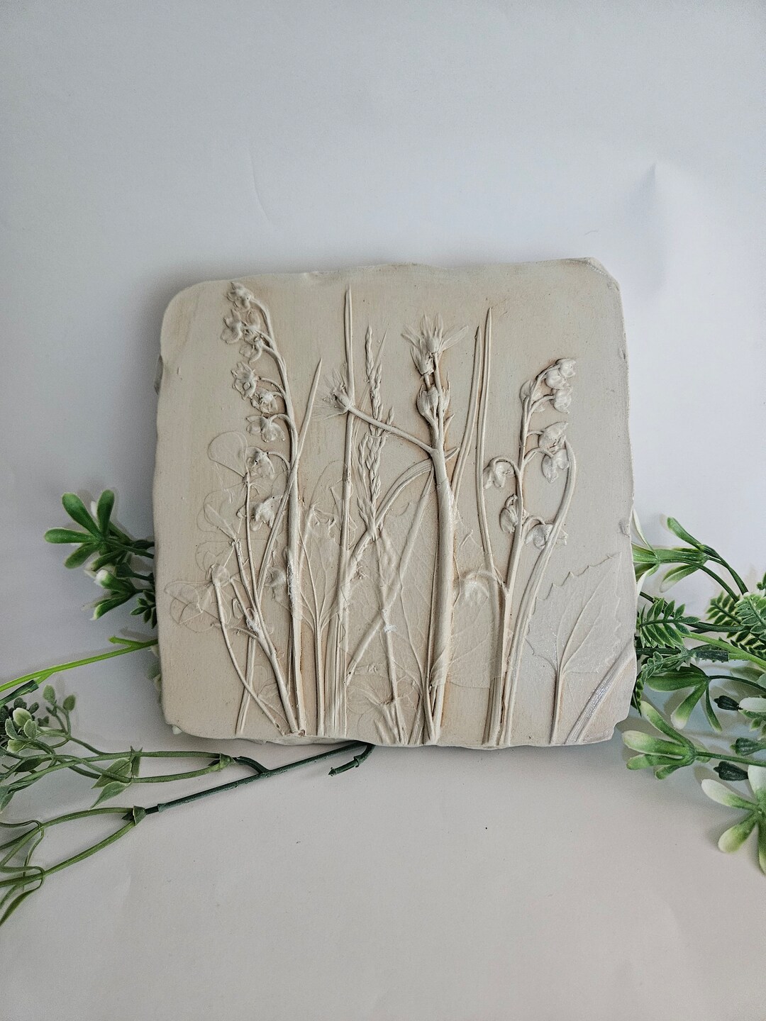 Gypsum Wall Art for Decor. Sculptural Flowers Perfect Choice for Your ...