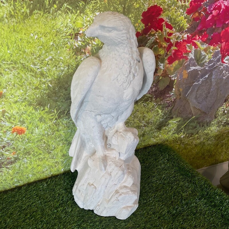 Outdoor Hawk Statues - Etsy