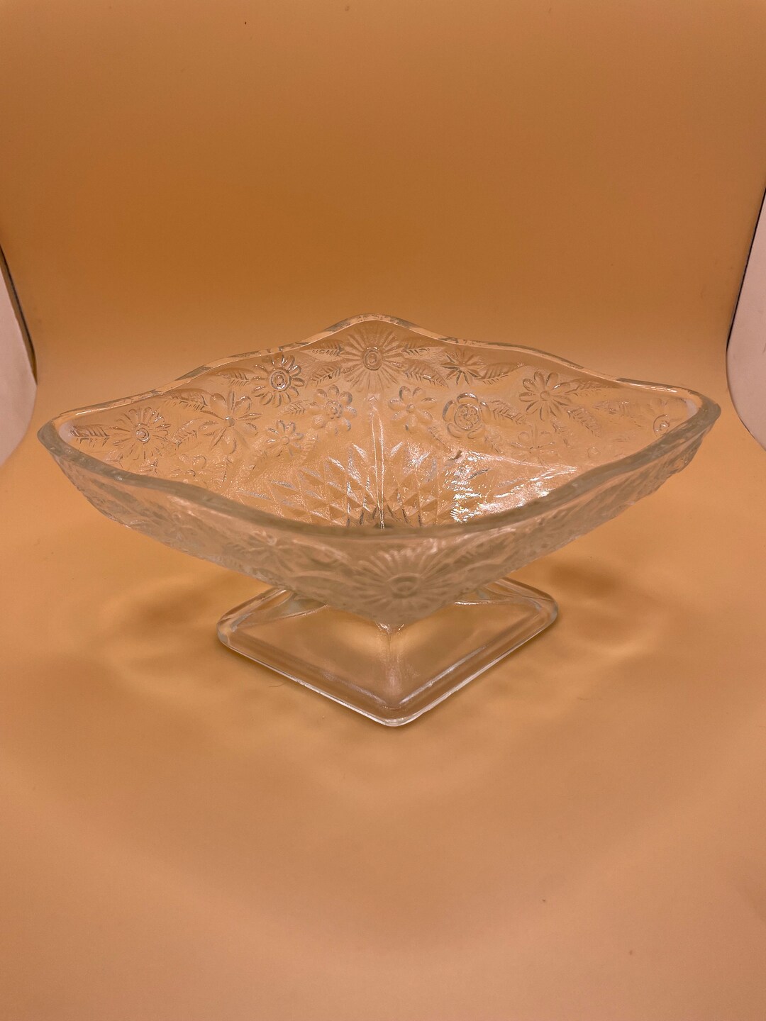 1950's Indiana Glass Co. Clear Diamond Shape Compote in Pineapple and ...