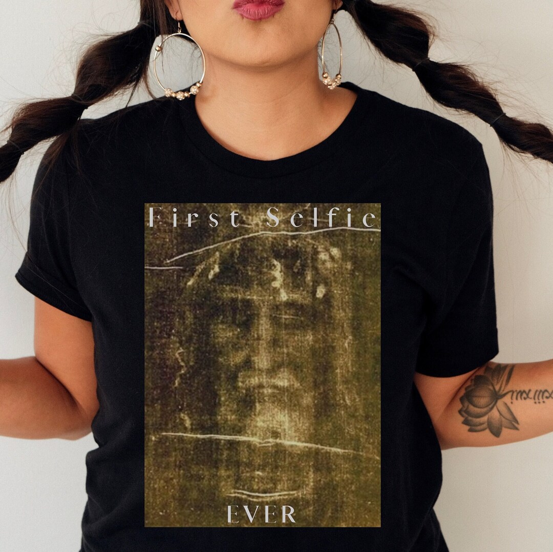 Shroud of Turin T-shirt Unisex Gift for Mom or Dad.faith Based Friend ...