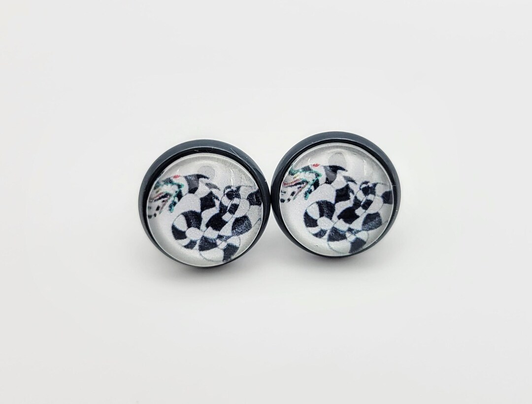 Sandworm Earrings, Collection, Witches & Cats Spooky Halloween Cartoon ...