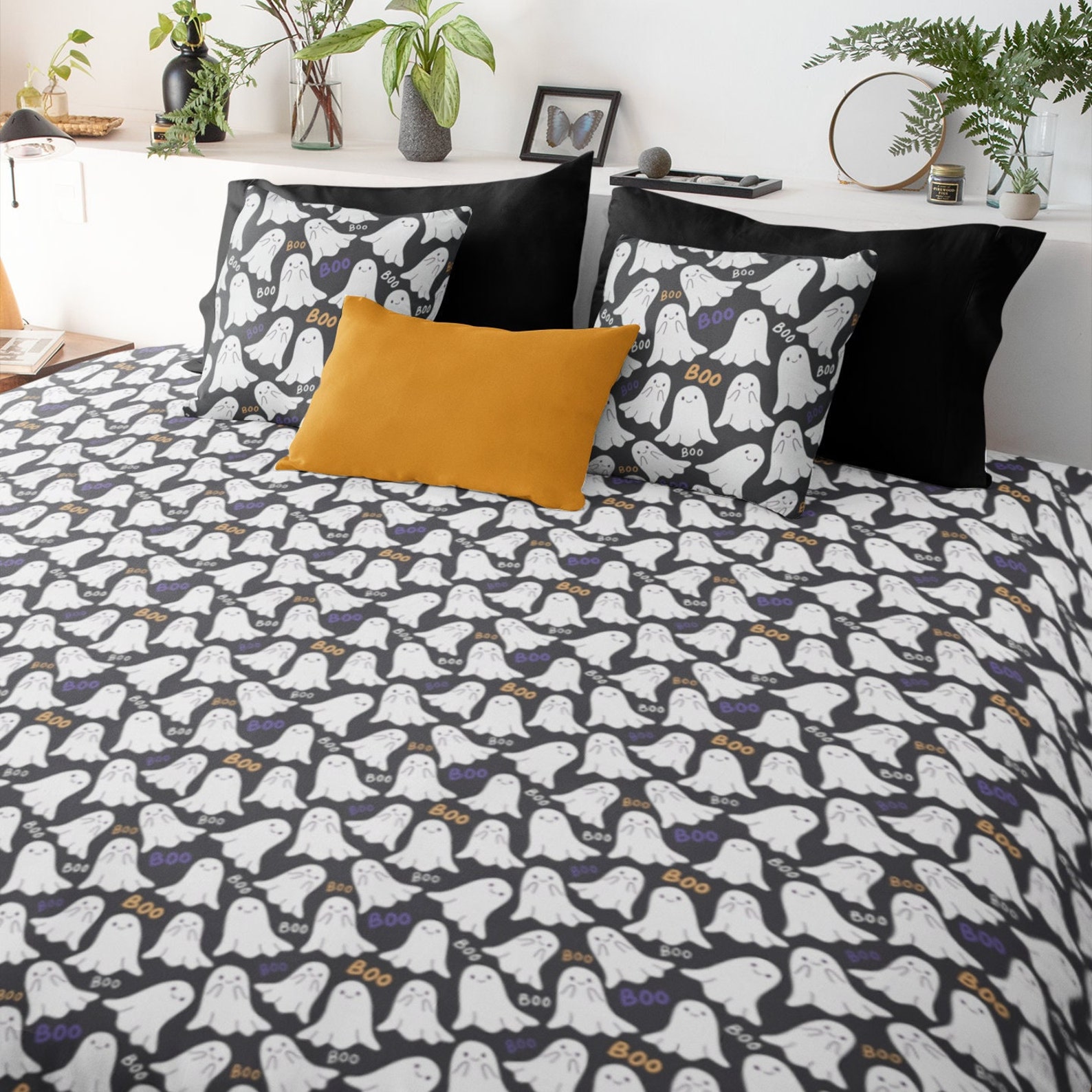 BOO Ghost Halloween Duvet Cover, Black & White Spooky Duvet Cover ...