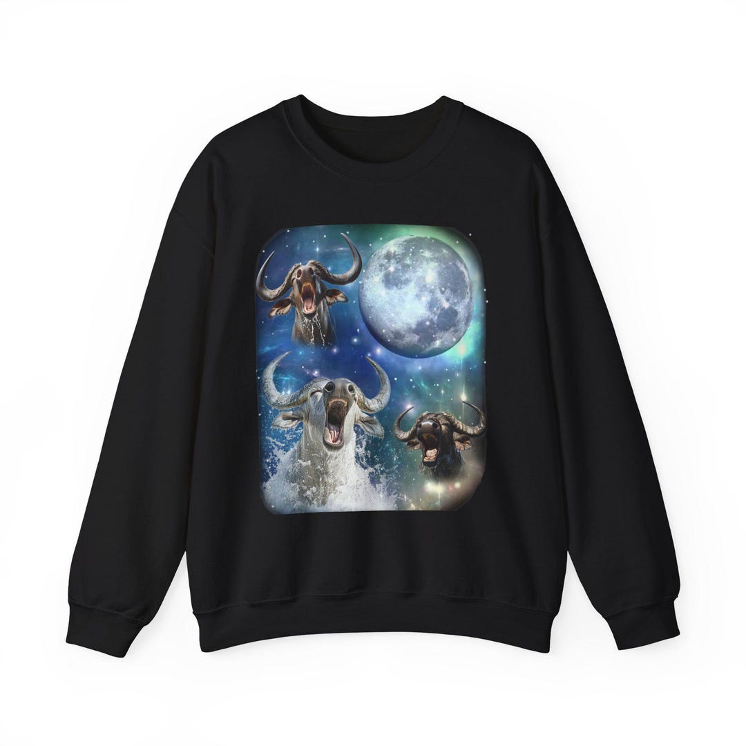 Buffalo Howling at Moon Sweatshirt | Vintage Bison Lover Pullover ...