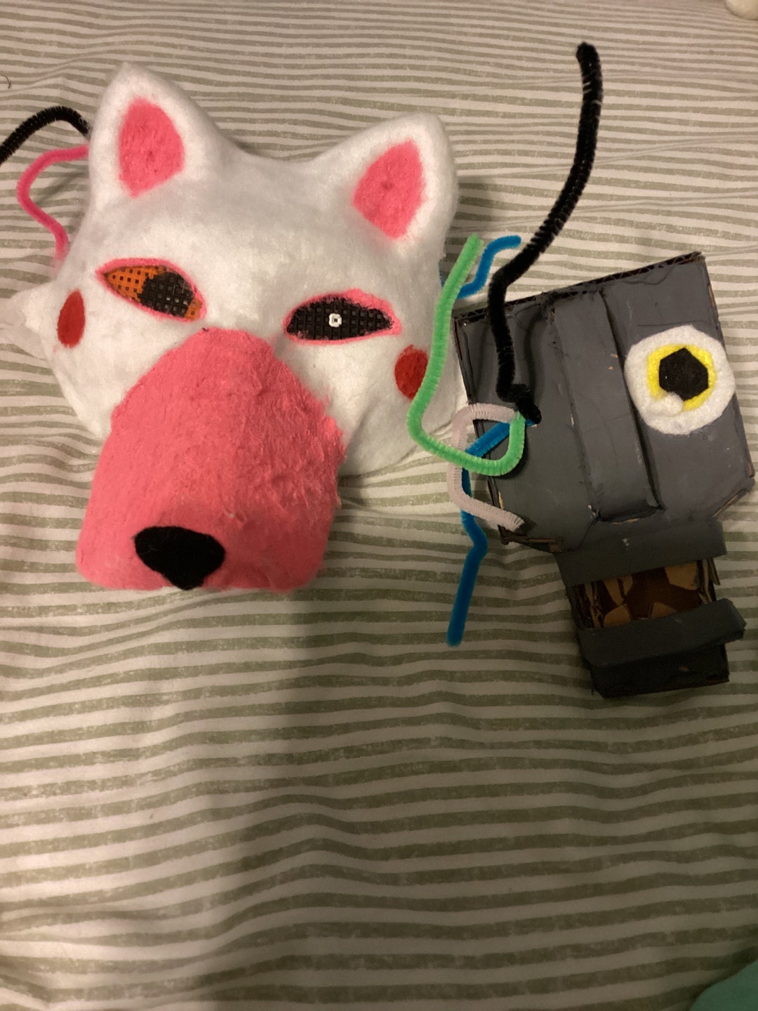 Mangle Mask and Endo - Etsy