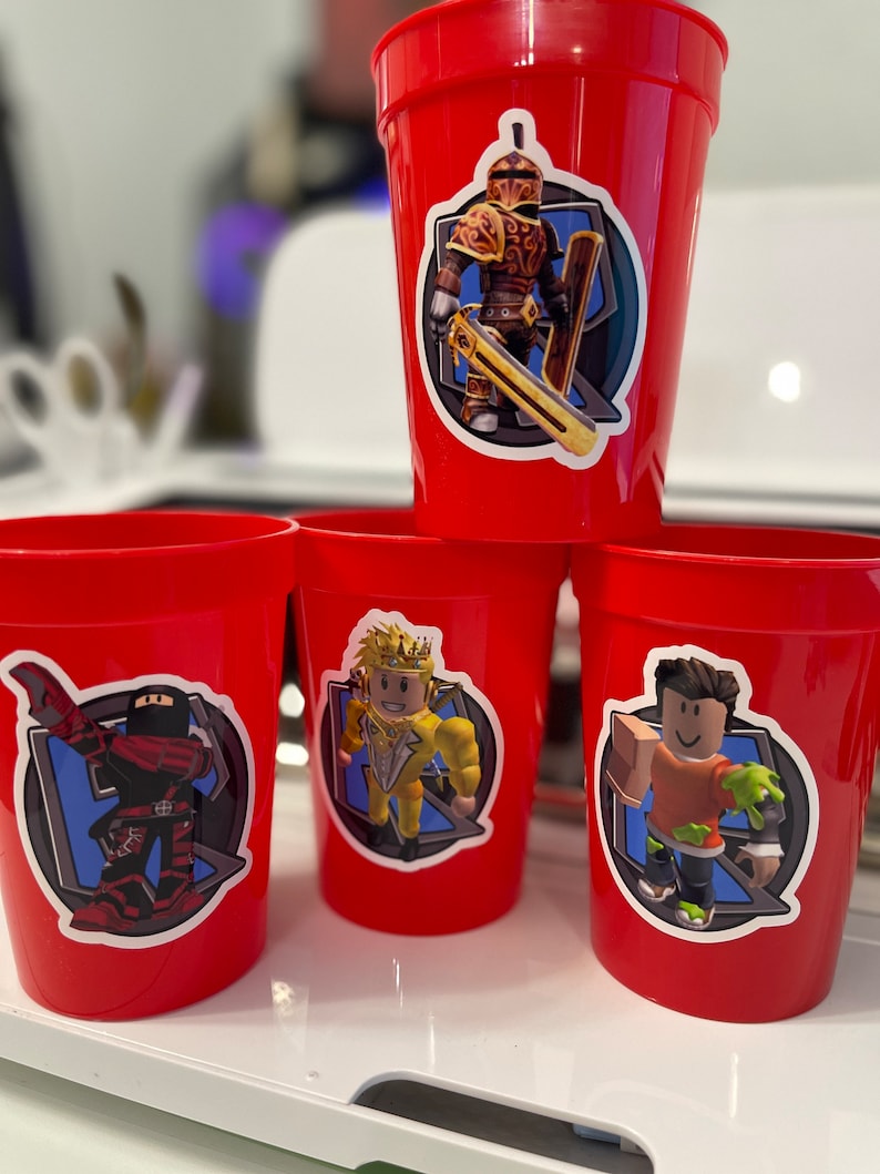 Red Plastic Stadium Cup for Gamers Boys pack of 8 - Etsy