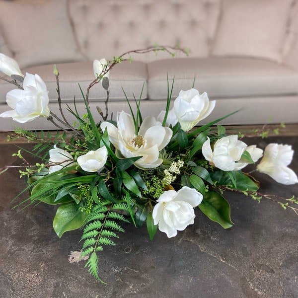 Magnolia Centerpiece - Etsy