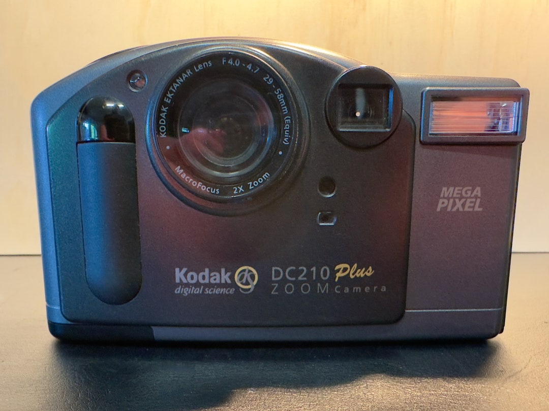 Kodak DC-210 Plus | Vintage Digital Camera | Excellent | 1998 - Etsy