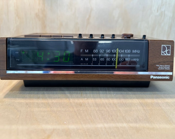 Vintage Panasonic Faux Wood Digital Clock Radio RC 6410 - Etsy