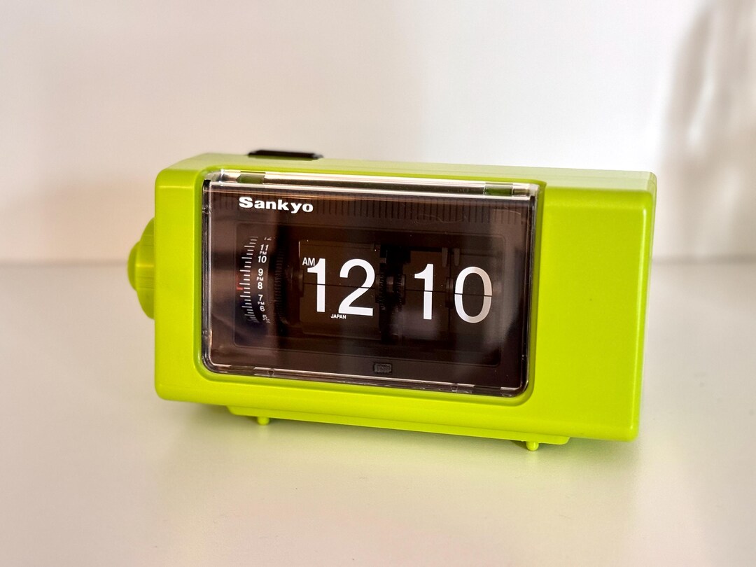 Sankyo Flip Clock | New Old Stock | Bright Green, 70's Japan - Etsy