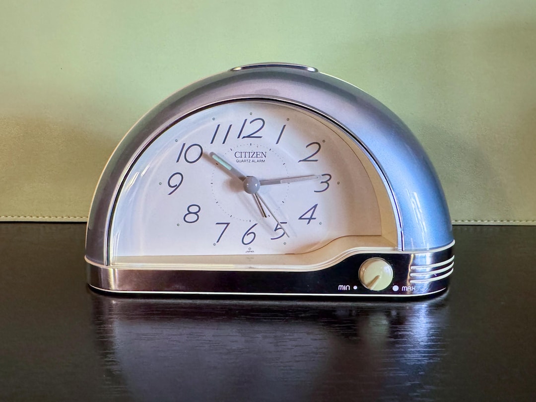 Art Deco Alarm Clock | Citizen | Judy Jetson | Toaster Silver | 8-bit ...