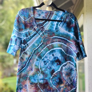 Custom Geode Style Hand Tie Dye Tshirt - Etsy